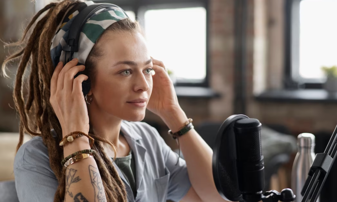 Mastering the Art of Interviewing: Techniques for Engaging Podcast Conversations - Start Your Own